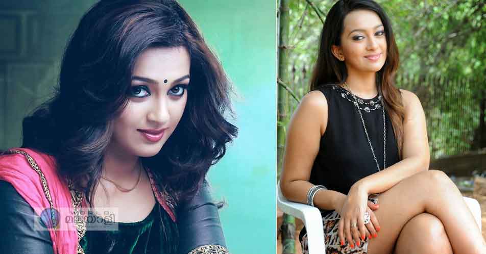 സിനിമയിൽ അവസരം വേണമെങ്കിൽ ഒത്തുതീർപ്പിന് തയ്യാറായെ പറ്റൂ: സ്വന്തം അനുഭവം വെളിപ്പെടുത്തി യുവ നടി ...